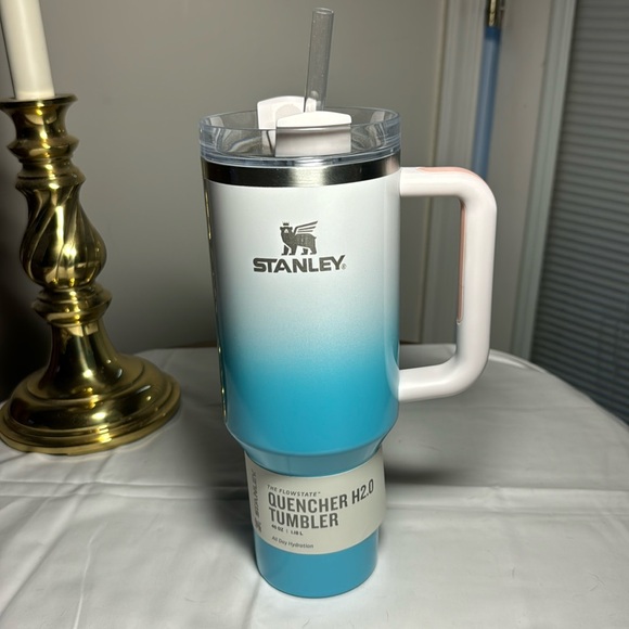 Stanley | Dining | Copy 4 Oz Stanley Pool Blue White Ombr Tumbler ...